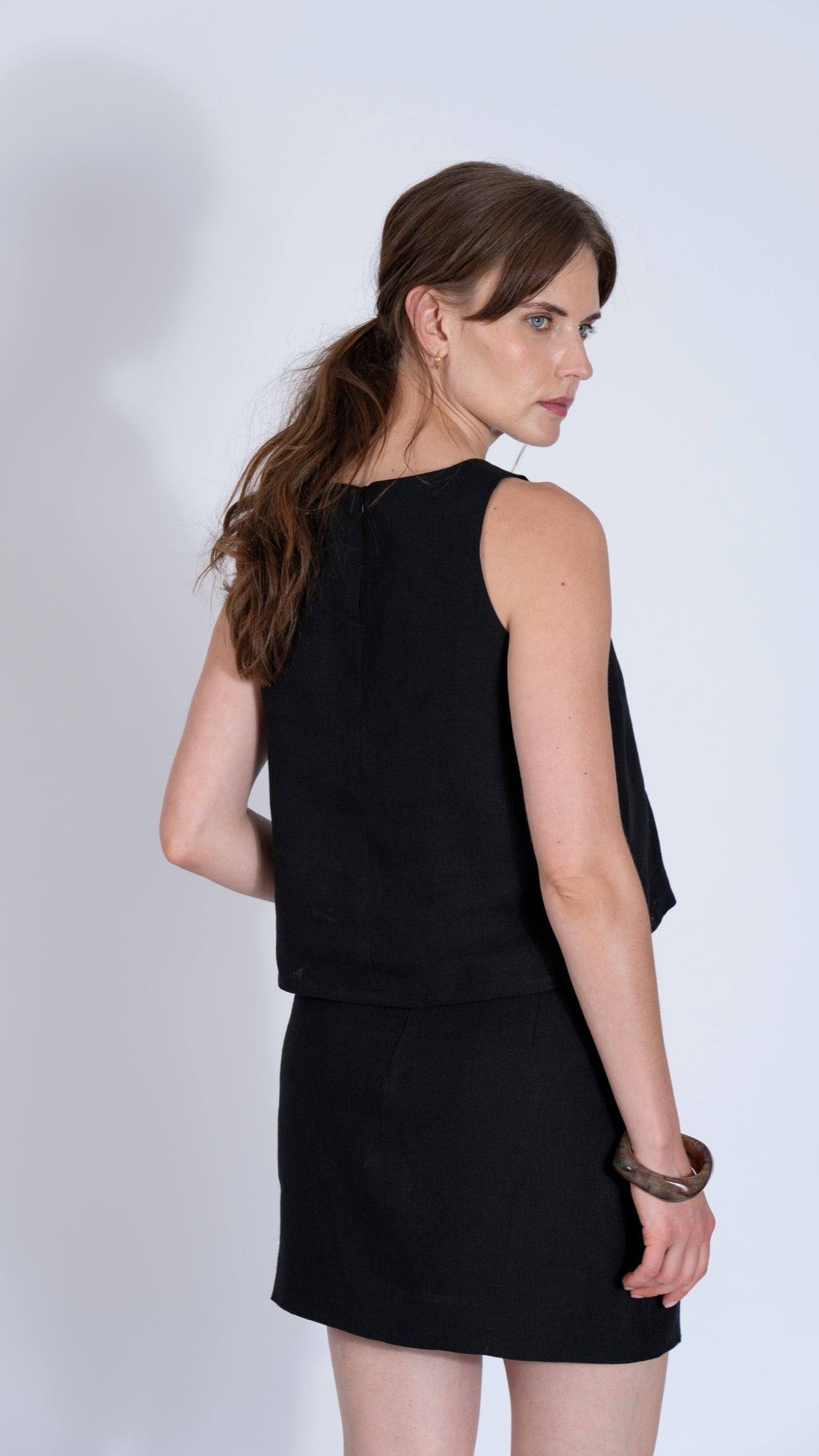 Mini Azalea Negra 100% Lino – OLIVA